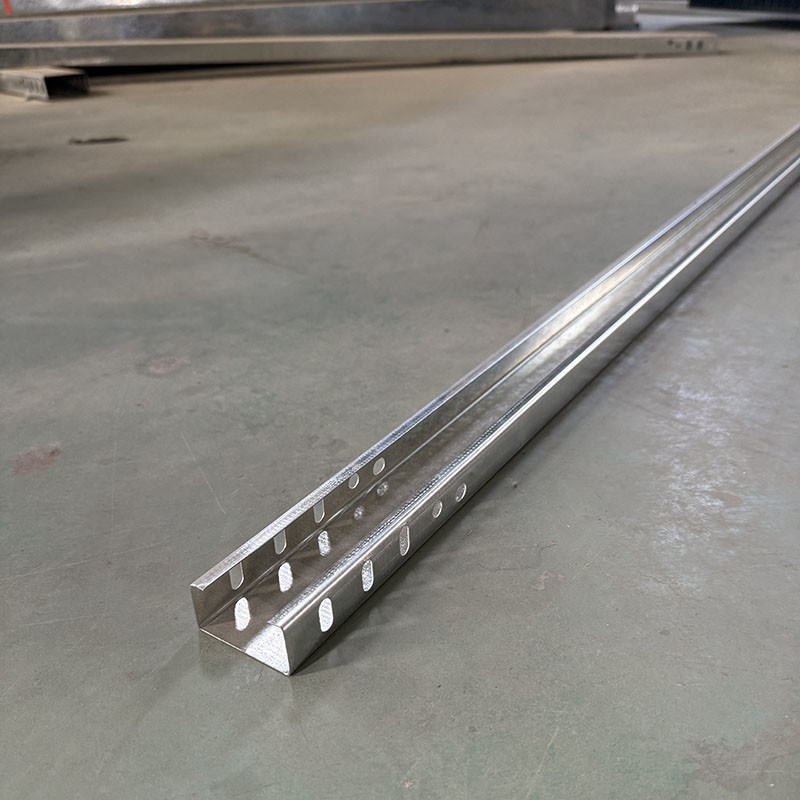 OEM Wireway Galvanised Metal Trunking 50-1000mm Rectangle Shape
